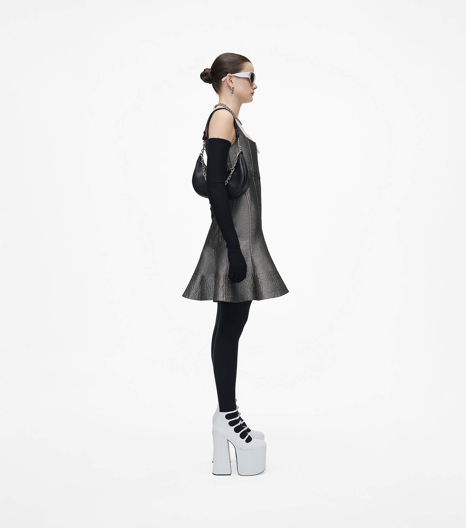 Купить Сумка-хобо Marc Jacobs Curve в аутлете Фэшн Хаус